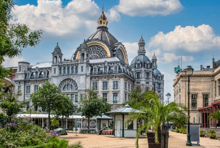 One day in Antwerp, Belgium: the best things to do - Travel on a Time ...